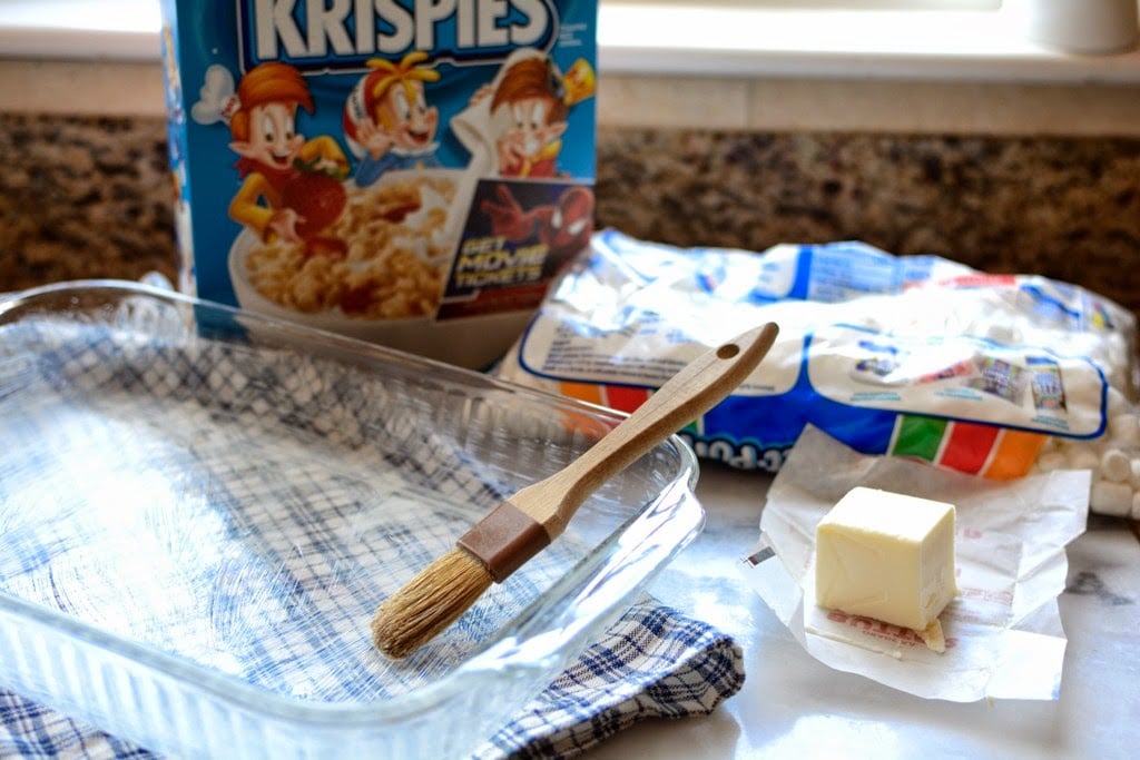 The Perfect Rice Crispy Treats (in my opinion) in Two Minutes - Simply ...